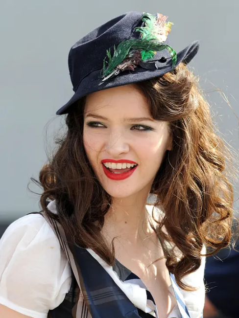 Talulah Riley（Actriz, directora, guionista y escritora británica ...