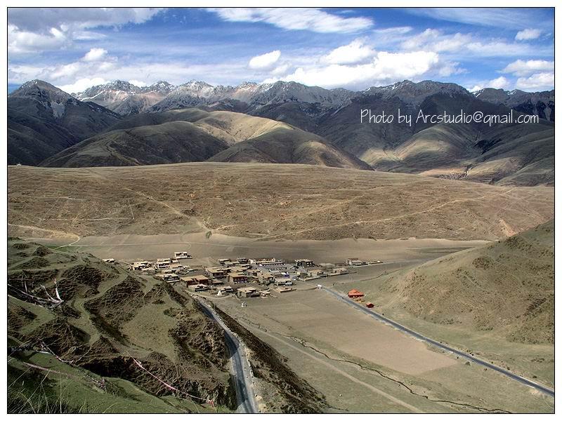 Plateau（A plateau is a vast area with an altitude above 1,000 meters, a ...