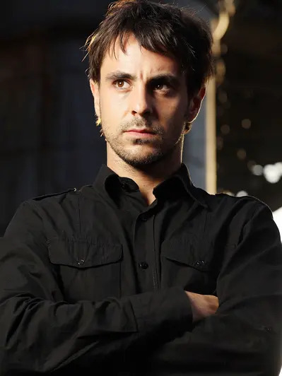 Emun Elliott_Baiduwiki