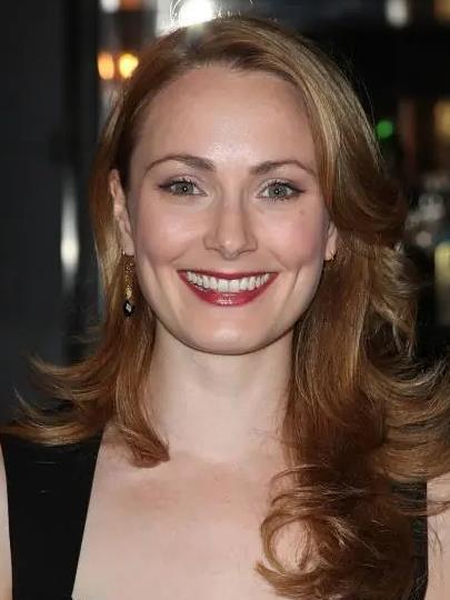 Anna Madeley_Baiduwiki