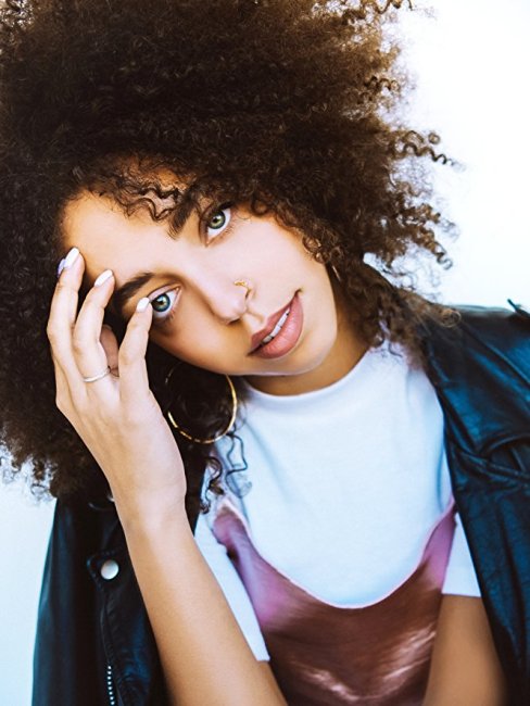 Hayley Law_Baiduwiki