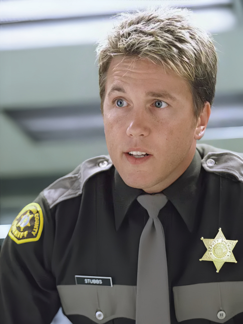 Lochlyn Munro_Baiduwiki