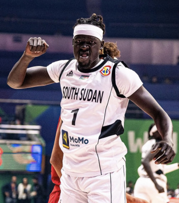 Nuni Omot（南スーダンのバスケットボール選手）_百度百科