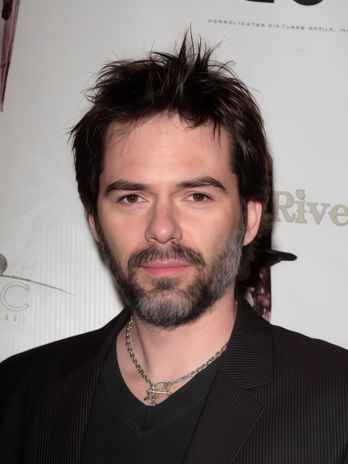 Billy Burke_Baiduwiki