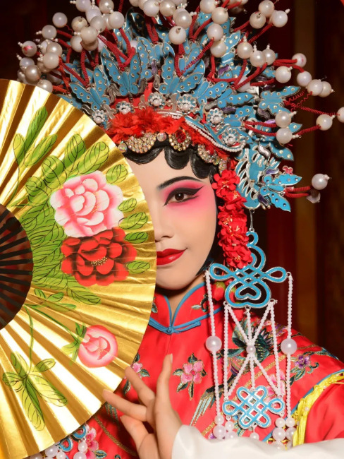 Sichuan Opera（A traditional form of Chinese opera.）_Baiduwiki