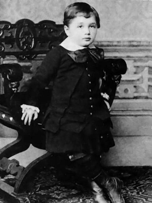 Albert Einstein（Físico de doble nacionalidad estadounidense y suiza ...