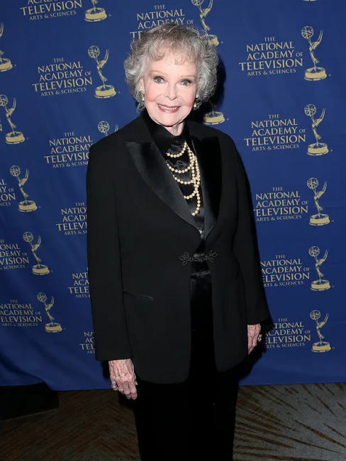 June Lockhart_Baiduwiki