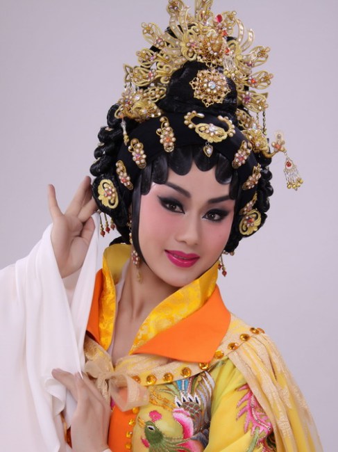 Cantonese Opera（A traditional Han Chinese opera, a masterpiece of ...