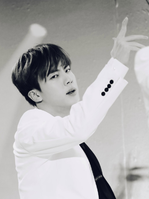 Jin（Chanteur sud-coréen, membre du groupe BTS.）_Baidu Encyclopédie