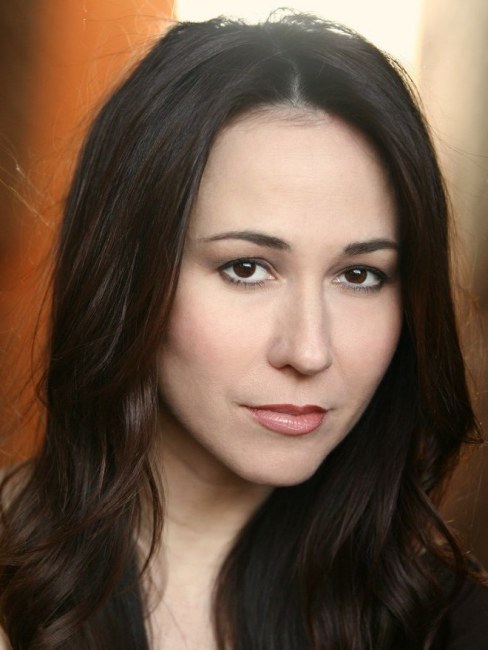 Lora Martinez-Cunningham_Baiduwiki