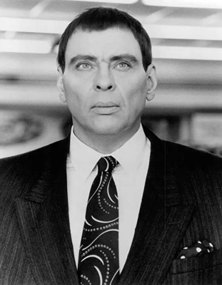 Larry Drake_Baiduwiki