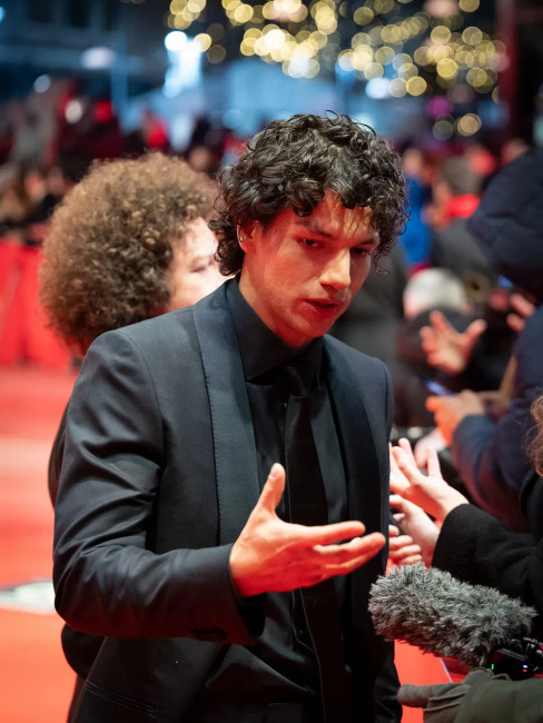 Isaac Hernández（Actor）_Baiduwiki