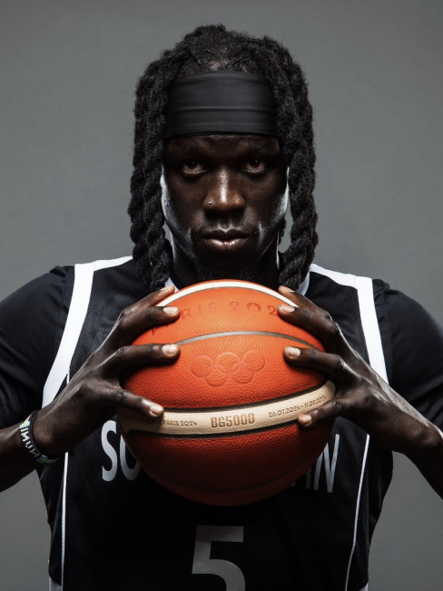 Nuni Omot（South Sudanese basketball player）_Baiduwiki