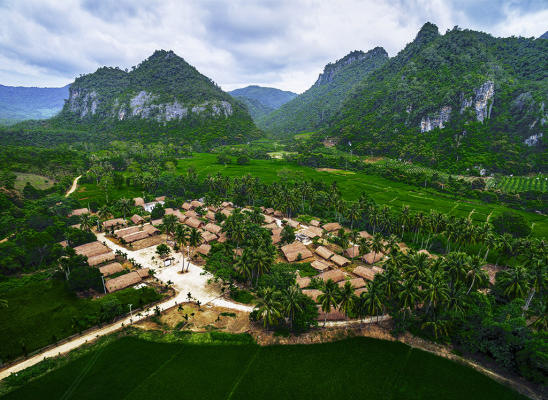 Dongfang City（A county-level city administered by Hainan Province ...