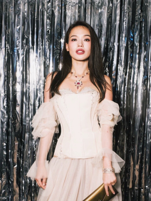 Shu Qi（a Chinese-language film and television actress, film director ...